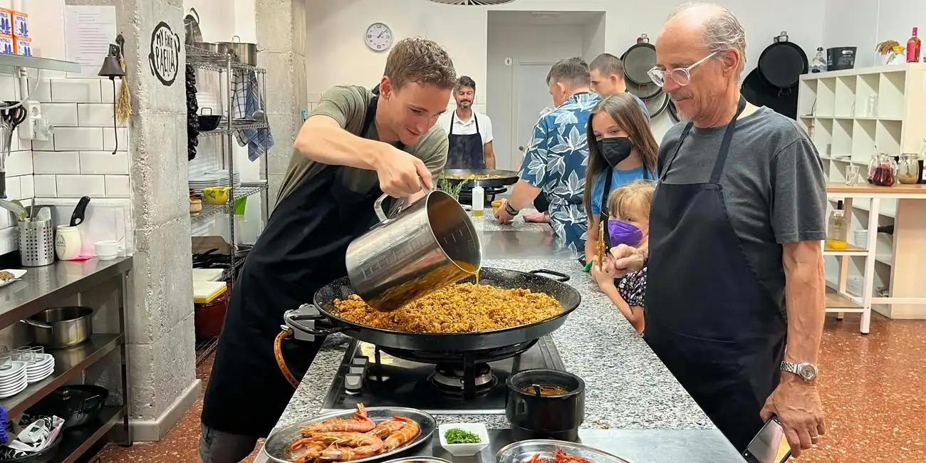 Valencia: Paella Cooking Class, Tapas, Sangria & Ruzafa Market Visit ...